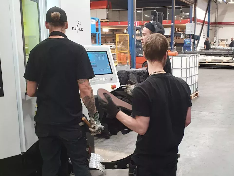 Laserkraft först i Sverige med bjässelasern - Svensk Verkstad