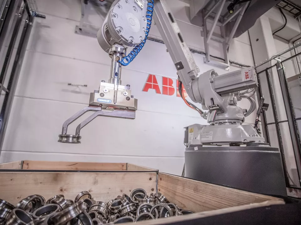 ABB Robotics inviger testcenter i Jönköping för framtidens automation ...
