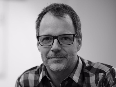 Crossover: 150-årigt småländskt hantverk möter digitalisering i molnet ...